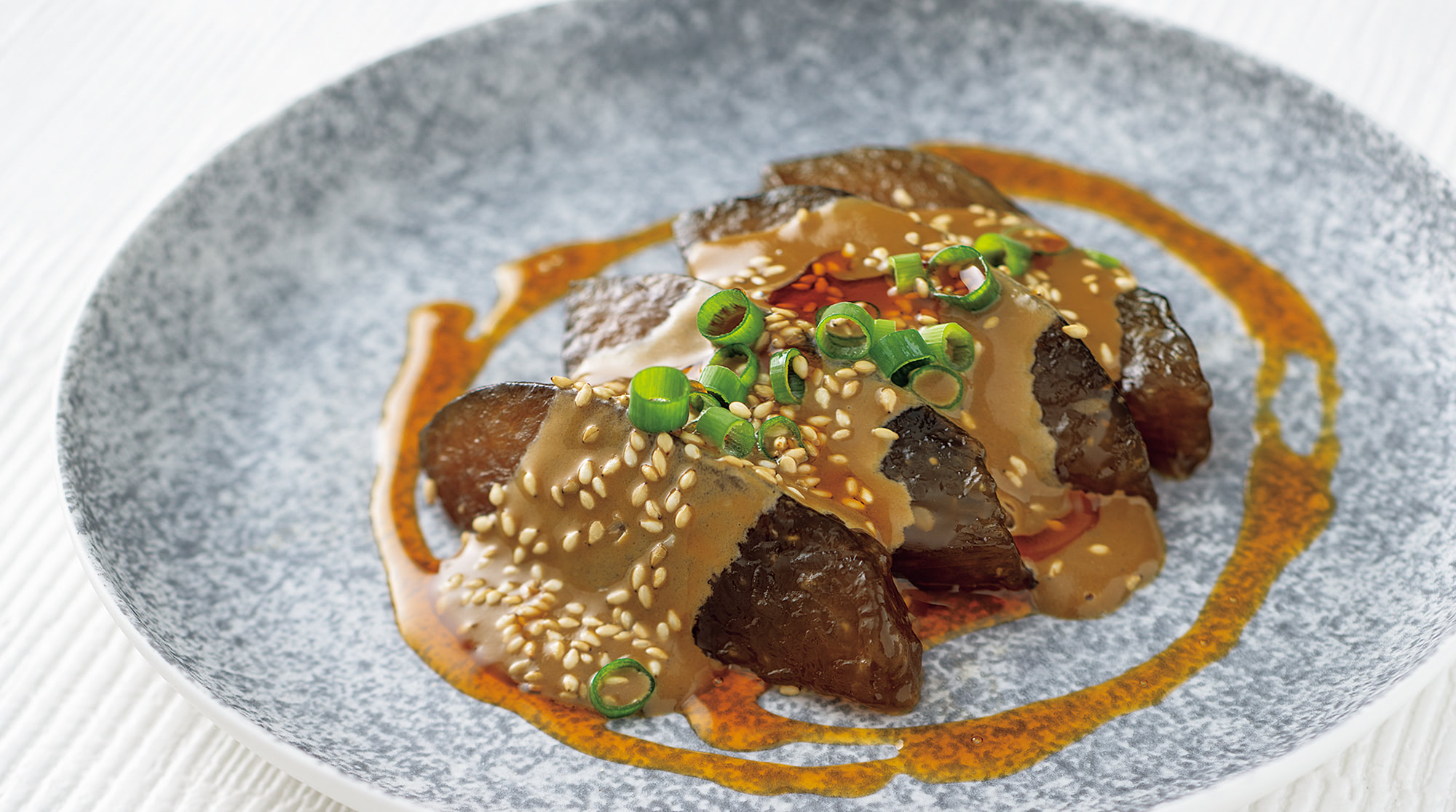 端午の節句にしか食べないのはもったいない。宮崎の郷土の餅菓子「あくまき」をオマージュしたネオレシピ4品｜ごま油の四季｜マルホン胡麻油 ...